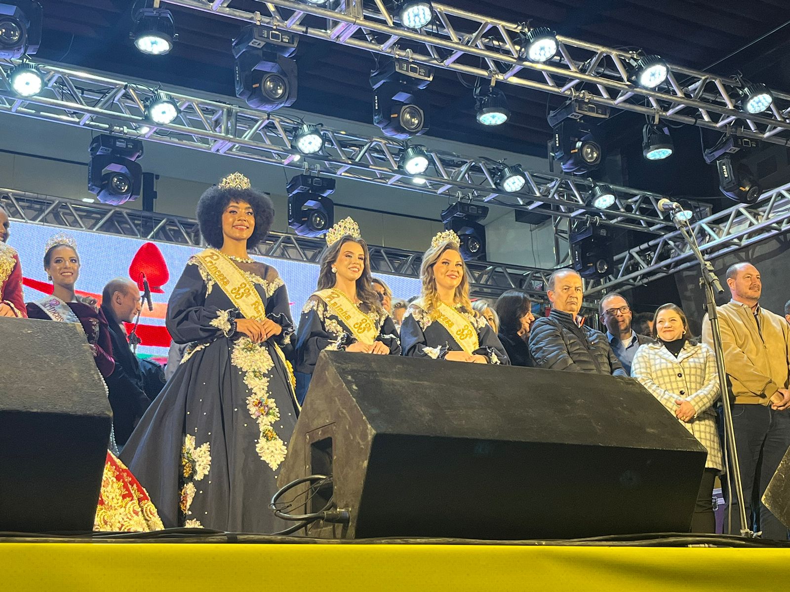 Guia definitivo da Festa do Pinhão: veja ingressos, shows e mapa do evento