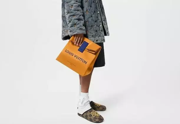 Louis Vuitton lanza bolso que imita bolsas de pan valorado en R$ 20.600,00