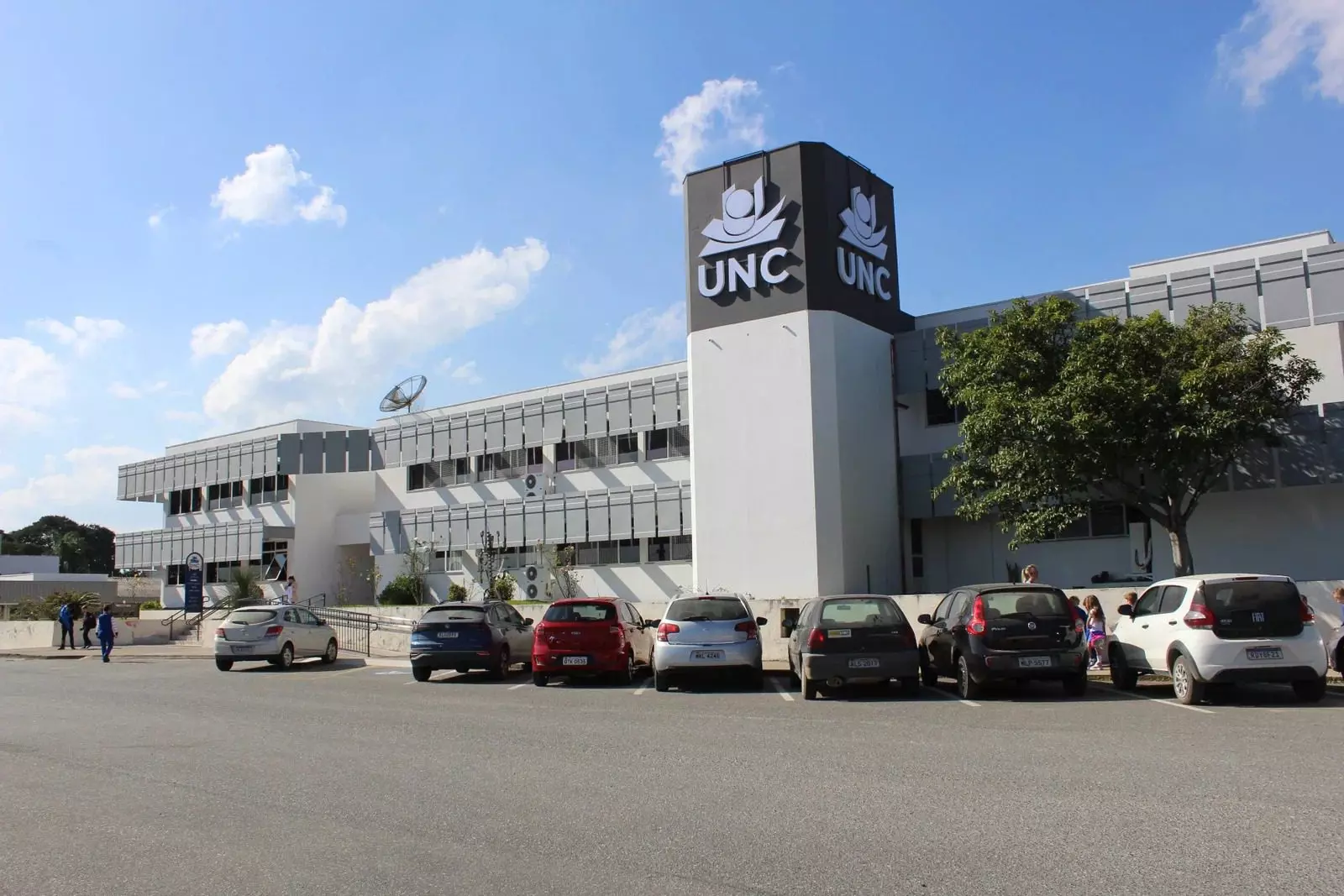 UNC lança programa de créditos por mérito acadêmico que subsidia ...