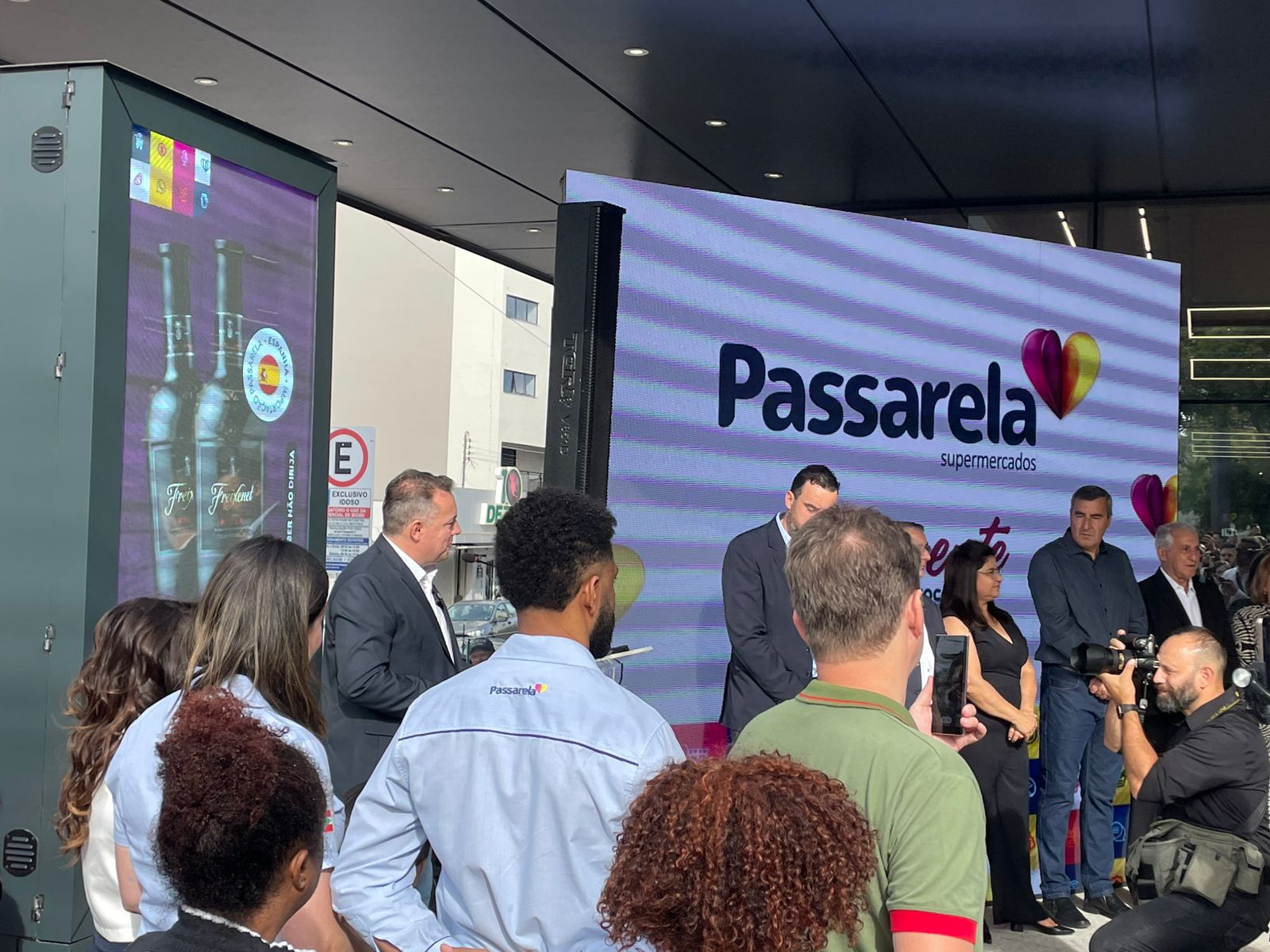 Grupo Passarela inaugura supermercado em Chapecó
