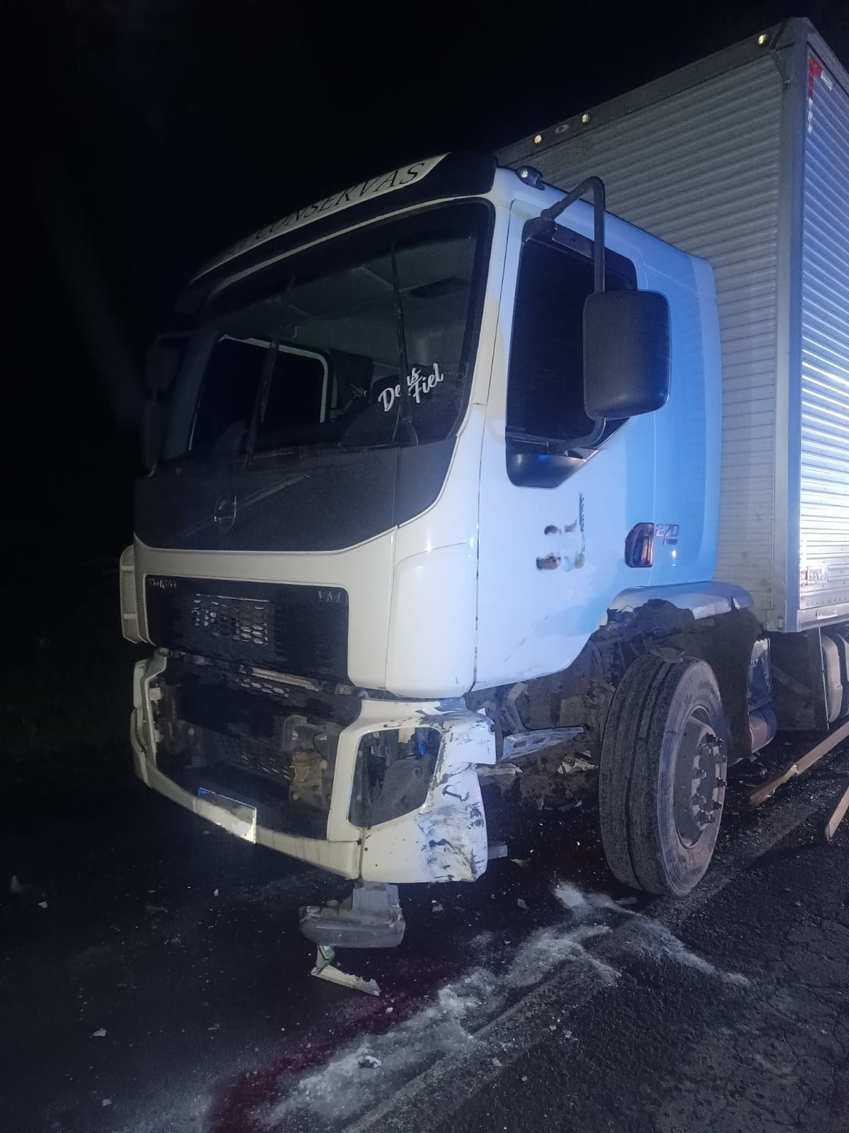 Motorista morre após grave colisão na BR-470